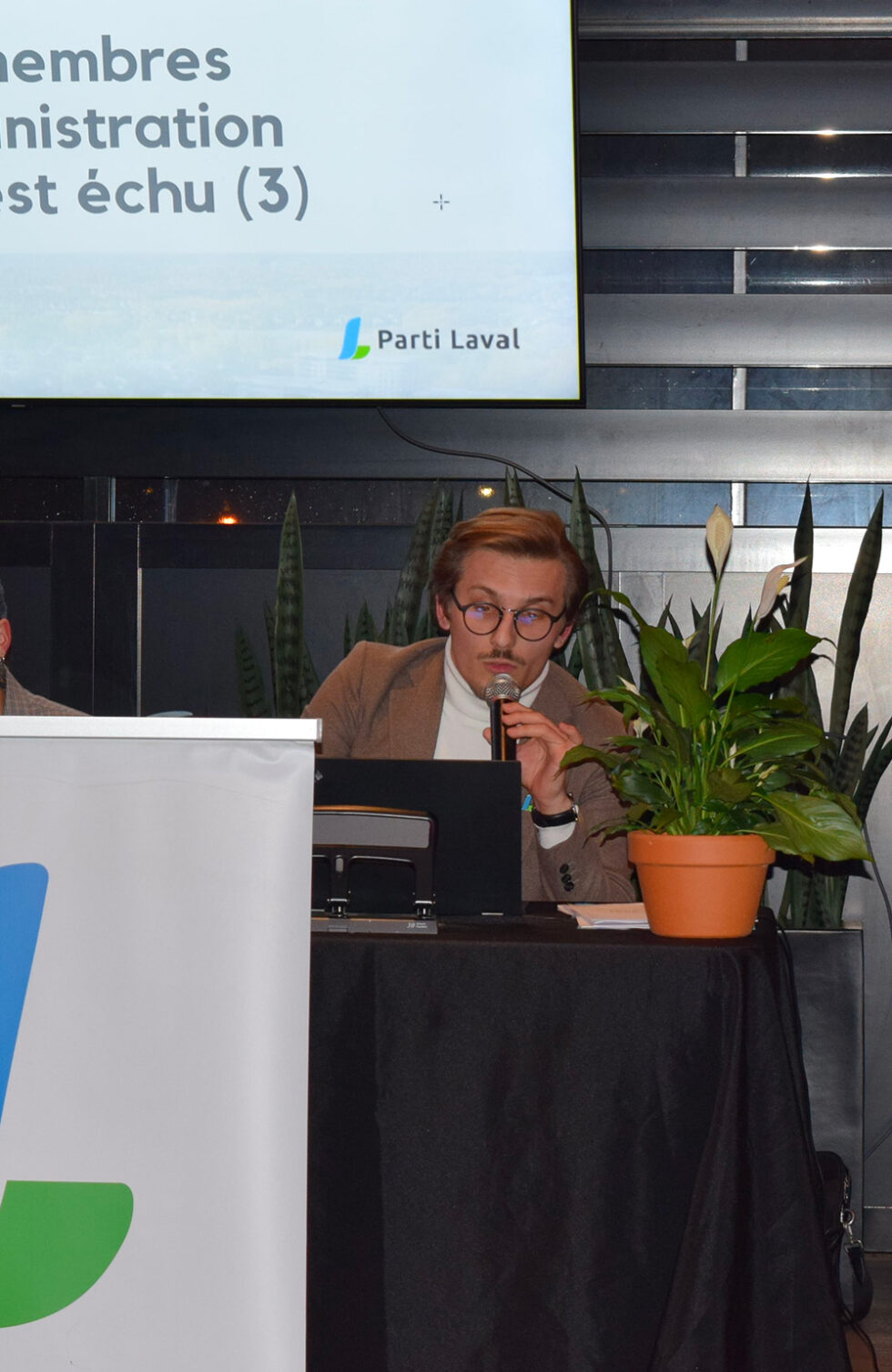 Pourquoi devenir membre? - Parti Laval